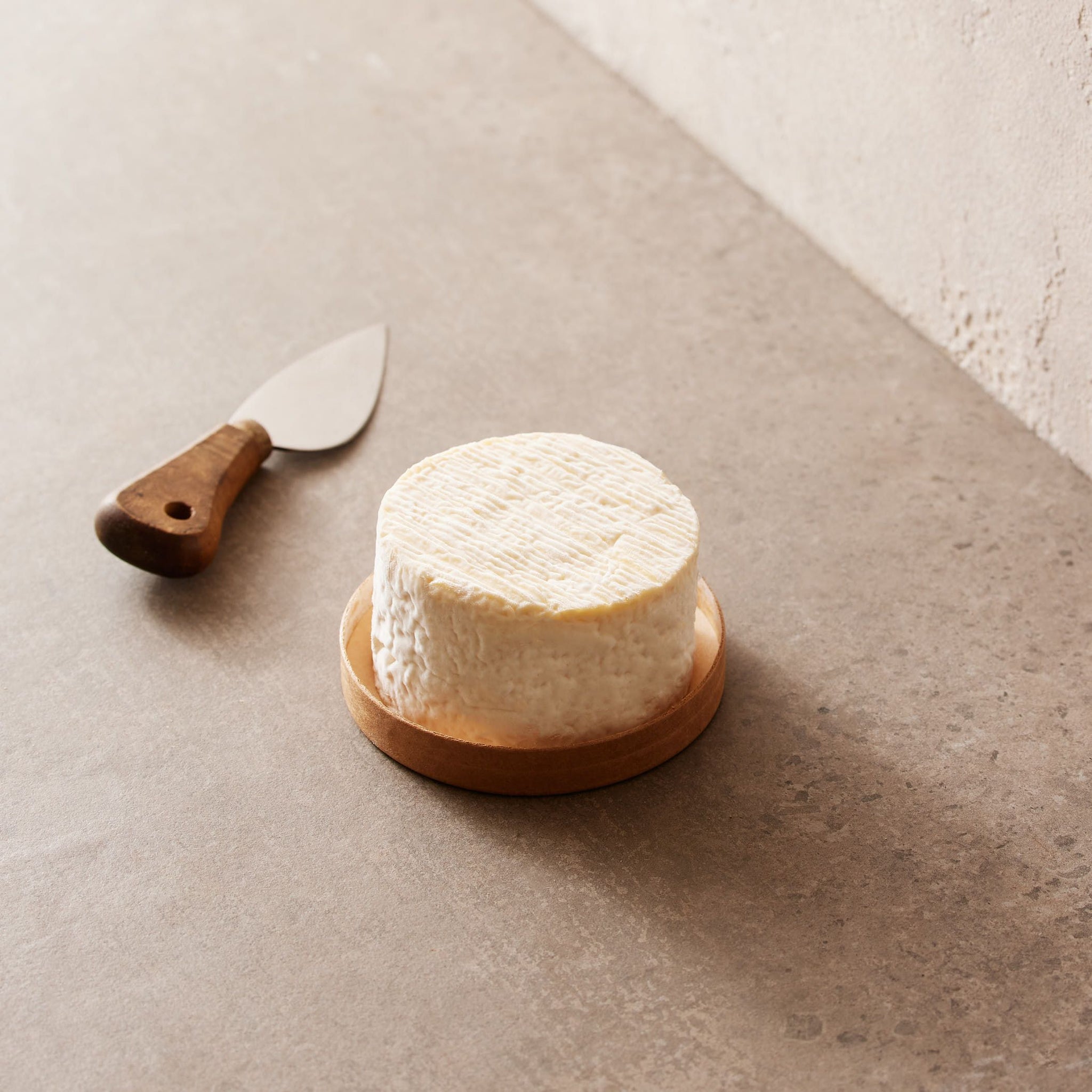 Gus - A triple cream cow's milk cheese – Stone & Crow